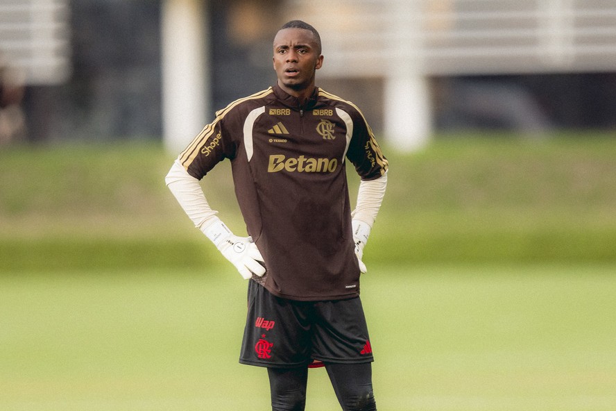 Andrew homenageia pai em escolha de número e revela que mãe trabalhou ...