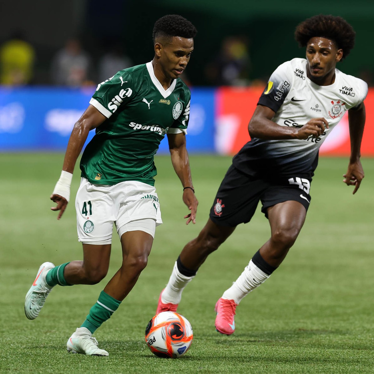 Com marca histórica e alívio em jogo, Corinthians e Palmeiras decidem o ...