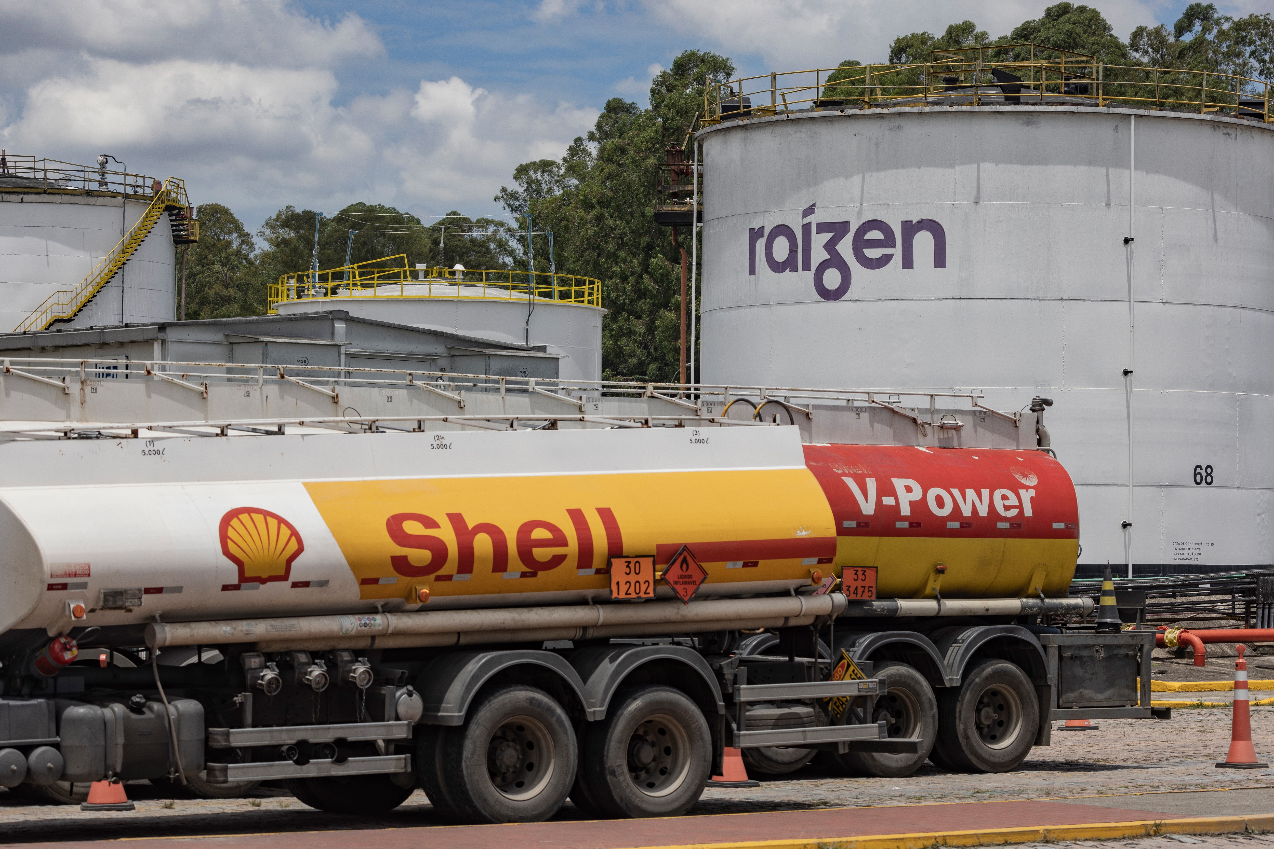 Guerra no Oriente Médio já impacta preços do frete do petróleo, diz ...