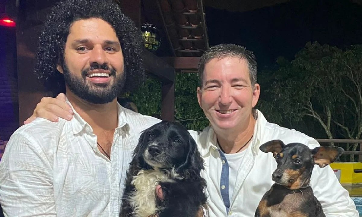 Em artigo um mês antes da morte de David Miranda, Glenn detalhou rotina ...