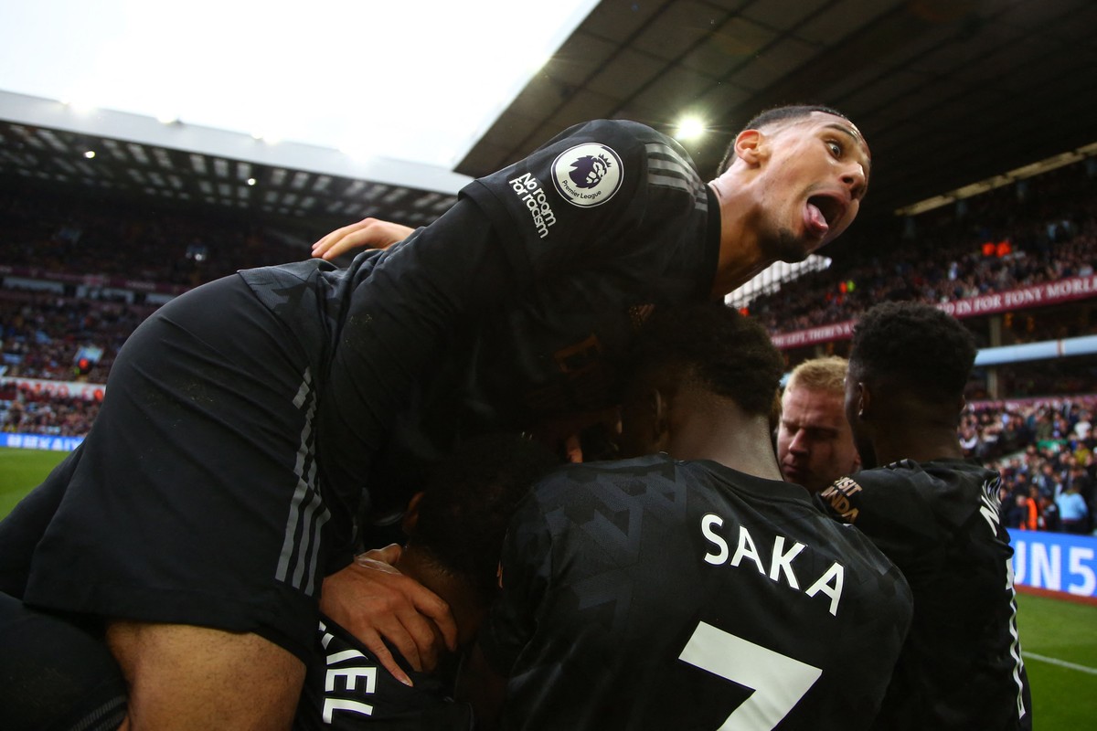 Vitória do Arsenal e tropeço do City: como foi o sábado de carnaval da ...