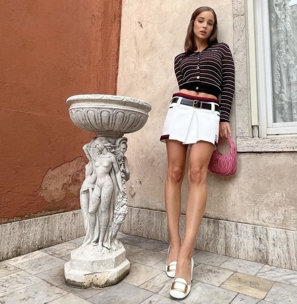 Conheça a atriz Alba Baptista, namorada do ator Chris Evans