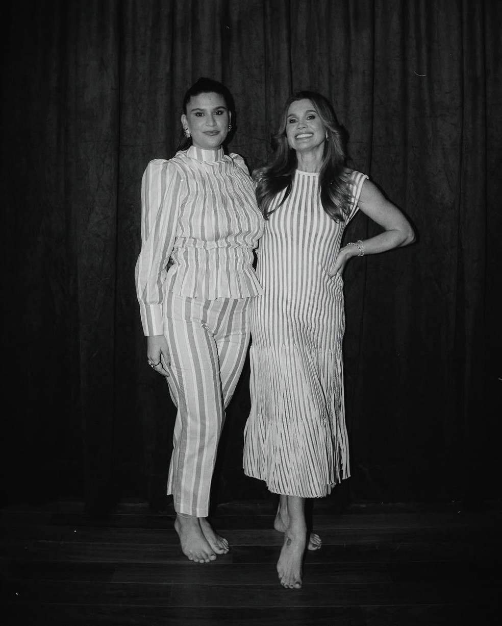Giulia Costa revela como colegas reagiram ao ensaio nu de Flávia ...