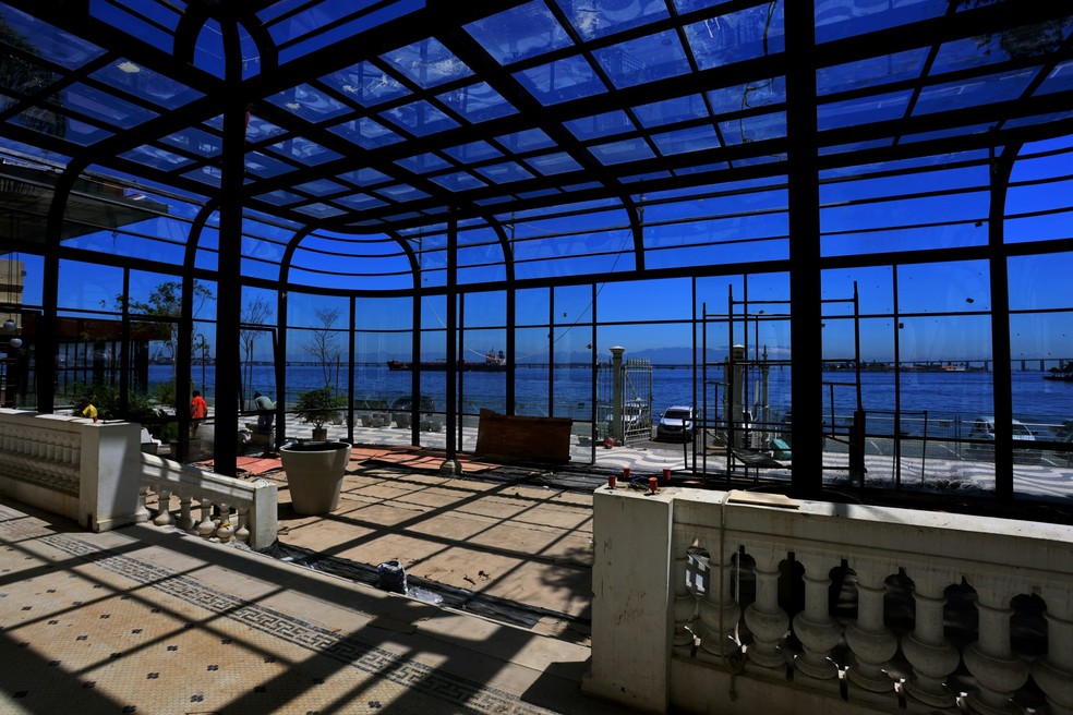 Edifício Touring, prédio histórico na Praça Mauá, já tem data para ...