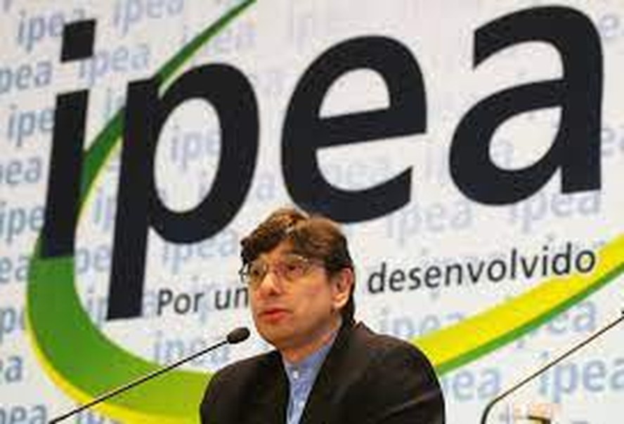 O risco da escolha de Pochmann para o IBGE