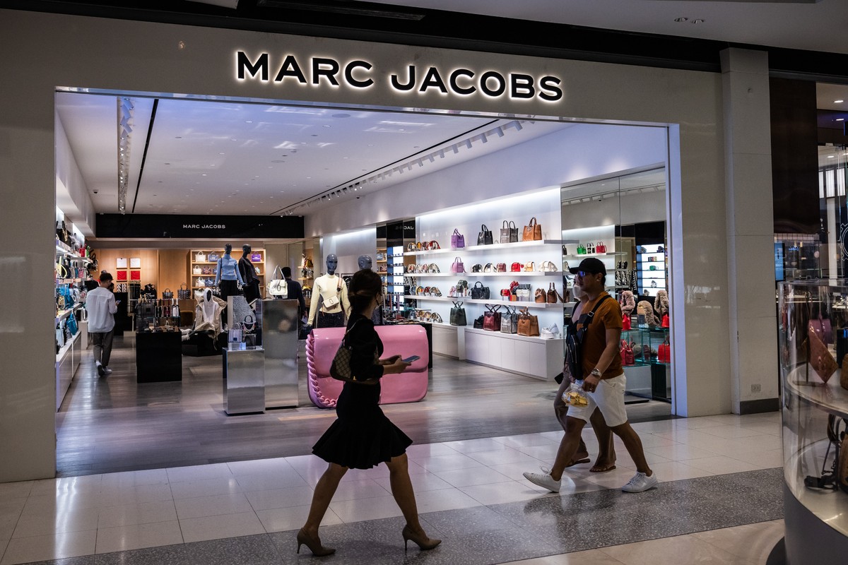 LVMH, maior grupo de luxo do mundo, estuda vender a Marc Jacobs