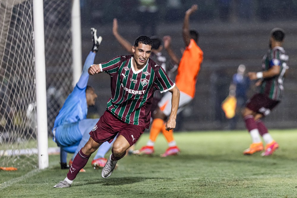 Fluminense valoriza Serna como peça fundamental no elenco e resiste ao ...
