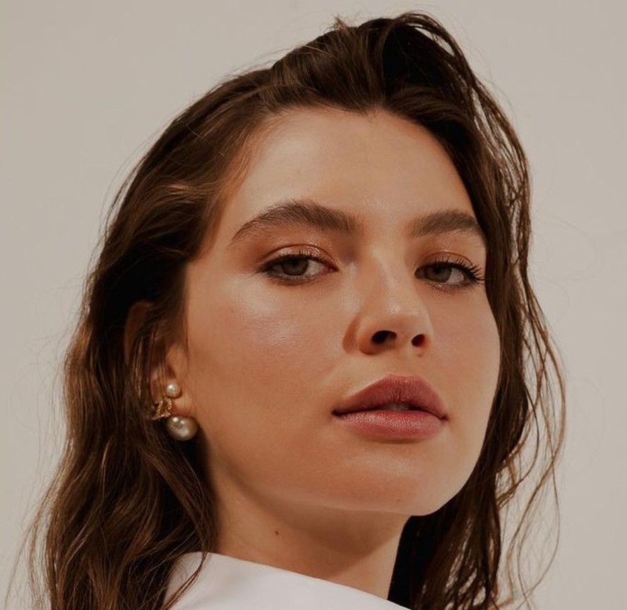 Alanis Guillen estará em triângulo amoroso na novela de João Emanuel ...