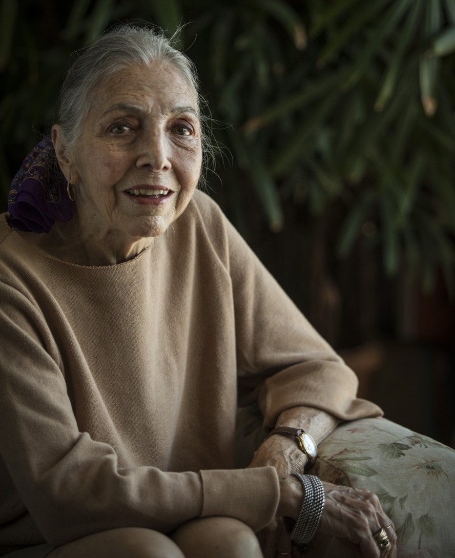 Marina Colasanti: energia vital que floresce em livros, desenhos ...