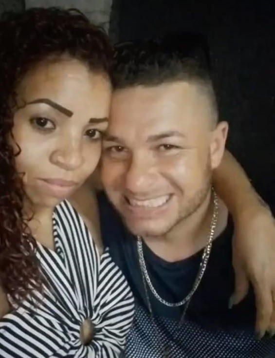 Frentista que teve pênis amputado pela companheira faz primeira visita ...