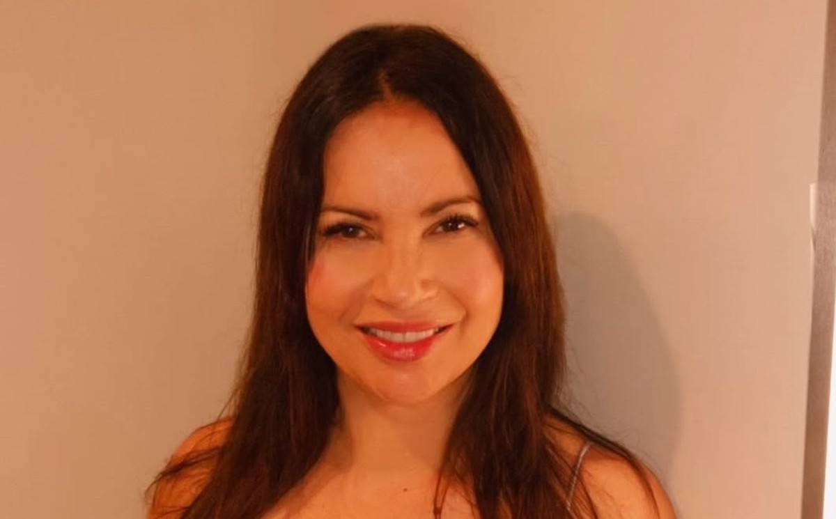 Musa da década de 1980 e 1990, Isadora Ribeiro fala da chegada aos 60 ...