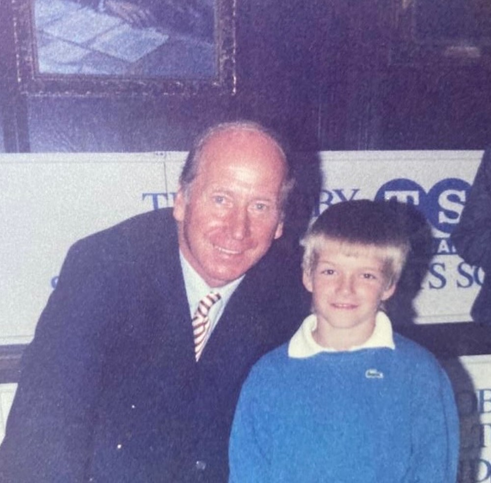 Morre Sir Bobby Charlton, ícone do futebol inglês e do Manchester ...