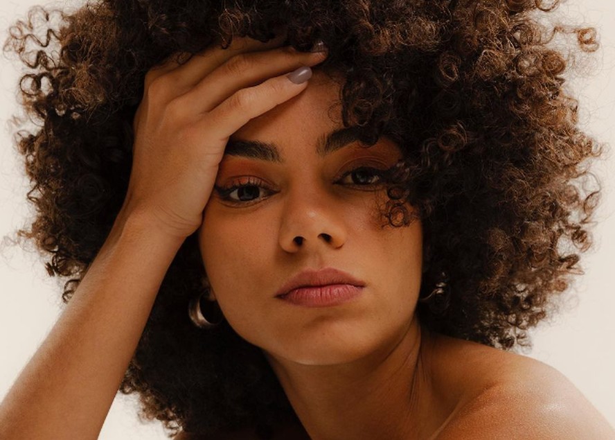 'Renascer': Samantha Jones, a Ciça de 'Todas as flores', fará ...