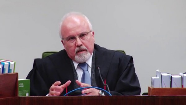 Aliado de Aras, progressista, professor: os candidatos a sucessão na PGR