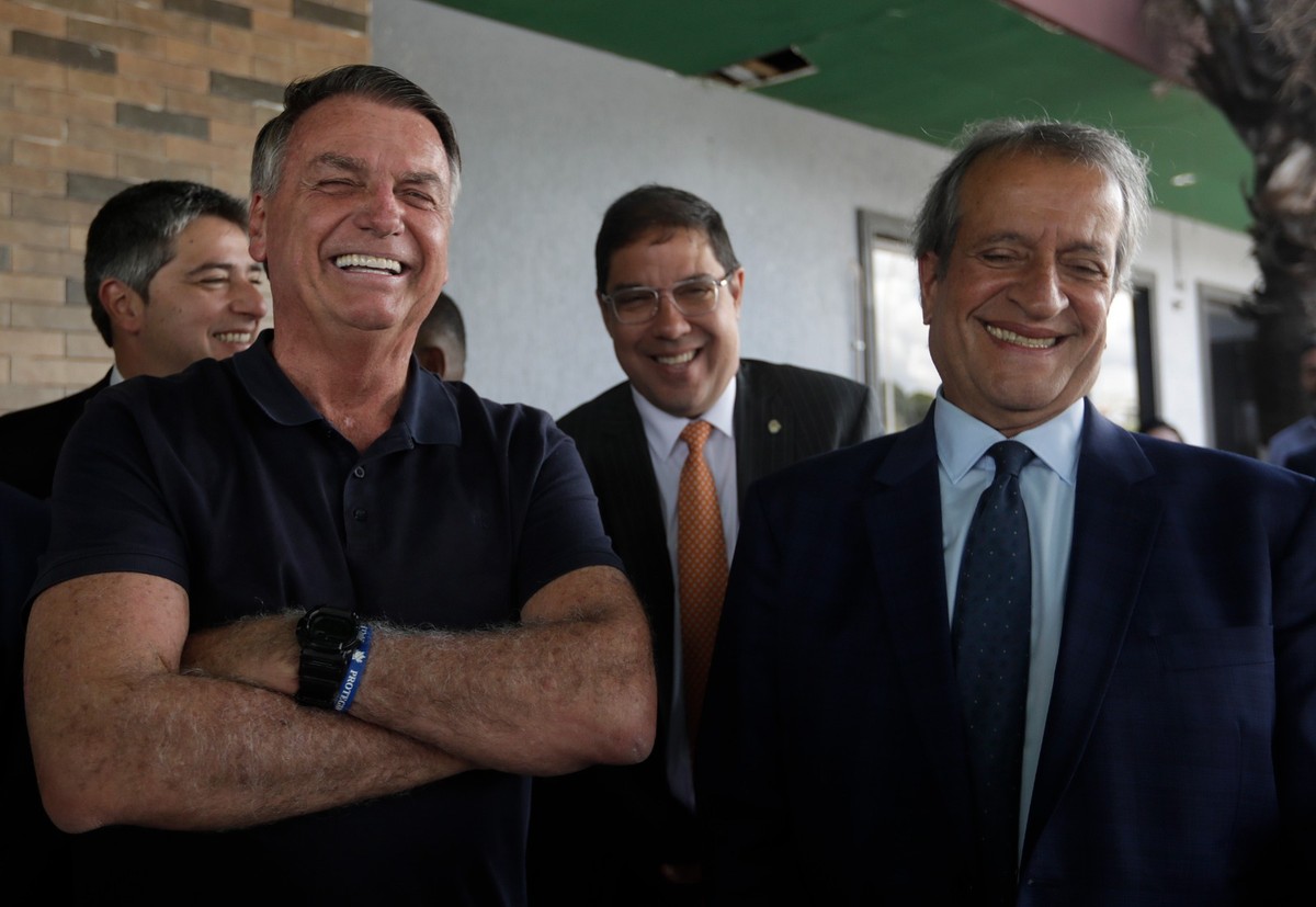 Posicionamento tímido de Valdemar após prisão de Bolsonaro alimenta ...