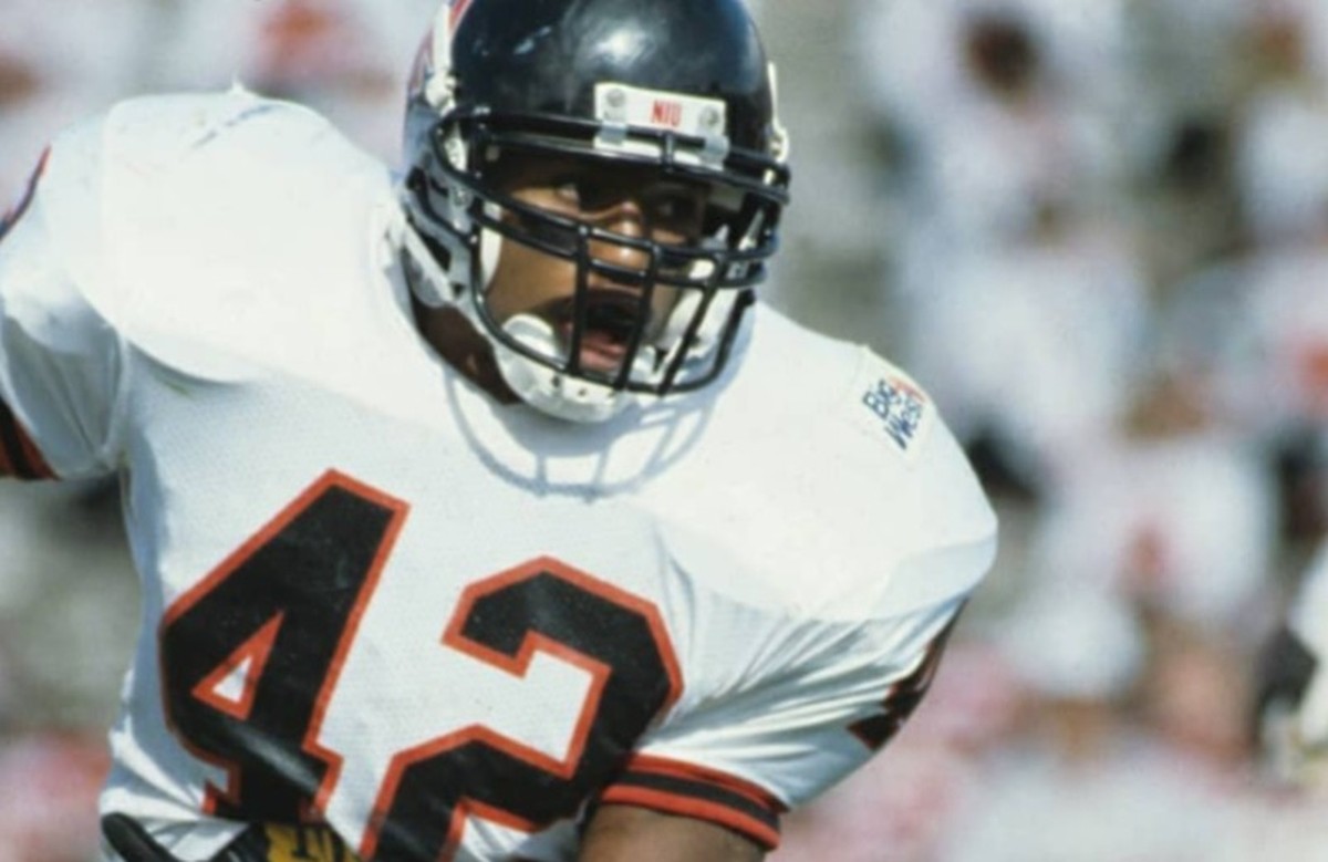 Ex-astro da NFL é condenado por comandar rinha de cães após ter 190 ...