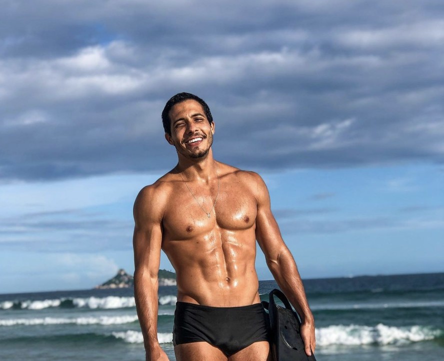 Engenheiro civil, cria do subúrbio do Rio... Conheça Rafael Gualandi ...