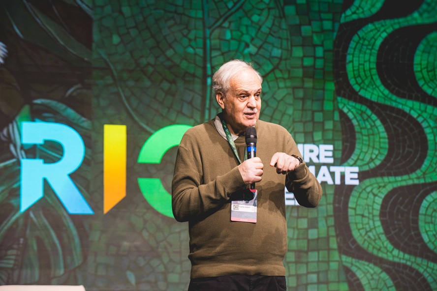 Brazil can reach net-zero emissions by 2040 and avoid tipping points in ...