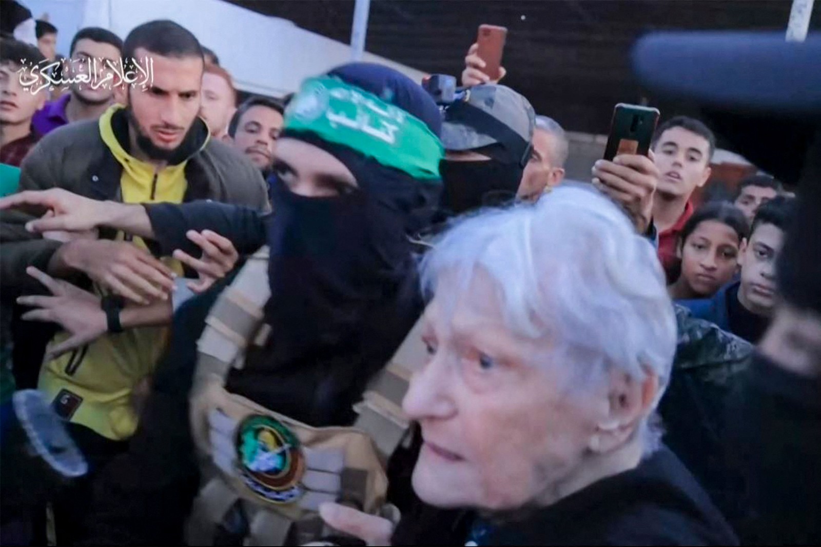 Hamas liberta 13 reféns de Israel após entrar em vigor cessar-fogo ...