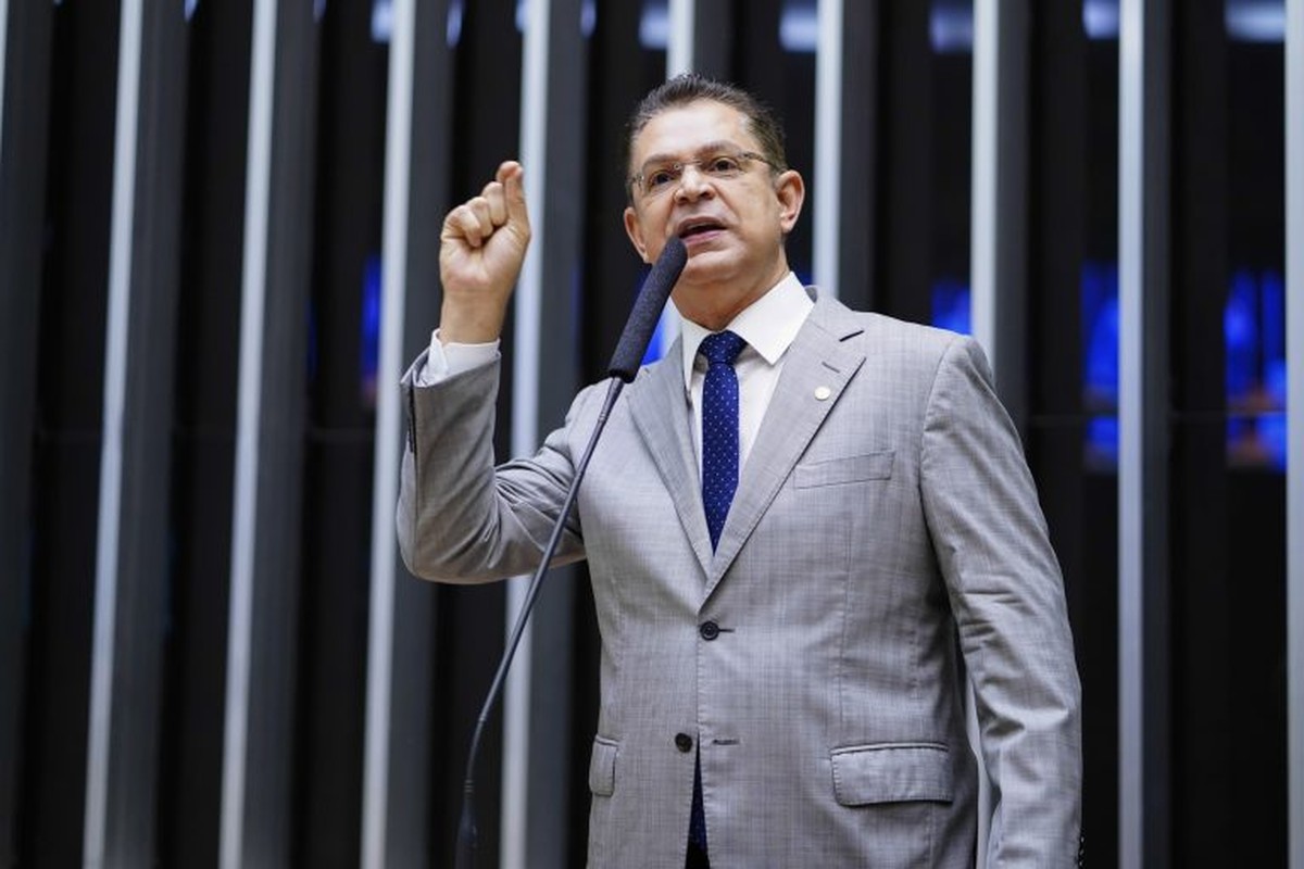 Líder do PL se reúne com presidentes de União e PP após condenação de ...