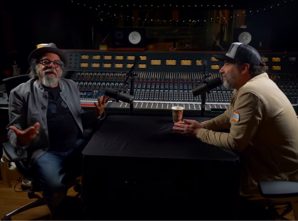 Podcast 'Papo com Clê' abre as portas para o mercado da música