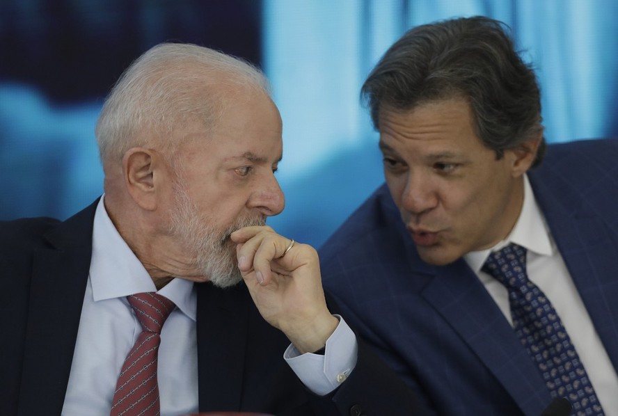 Após Reunião De Haddad Com Lula Equipe Econômica Fica à Espera De Aval