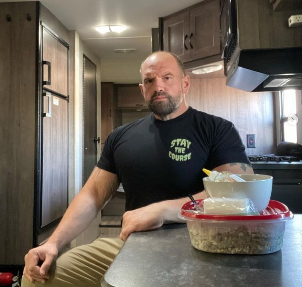 Ator de 'Duelo de Titãs' e 'Efeito borboleta' cortou 20% das calorias ...