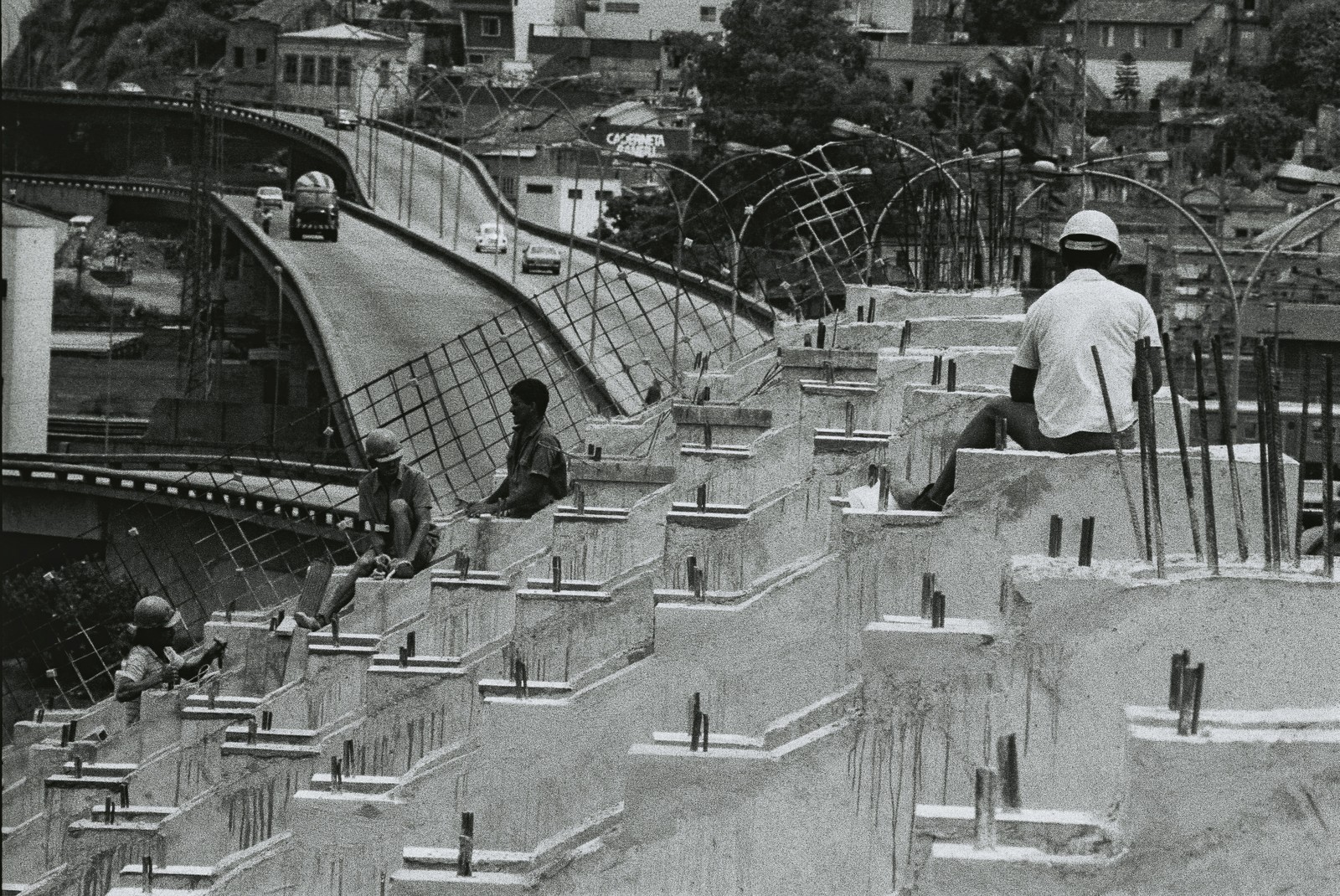 Sambódromo completa 40 anos como uma passarela de histórias do Rio