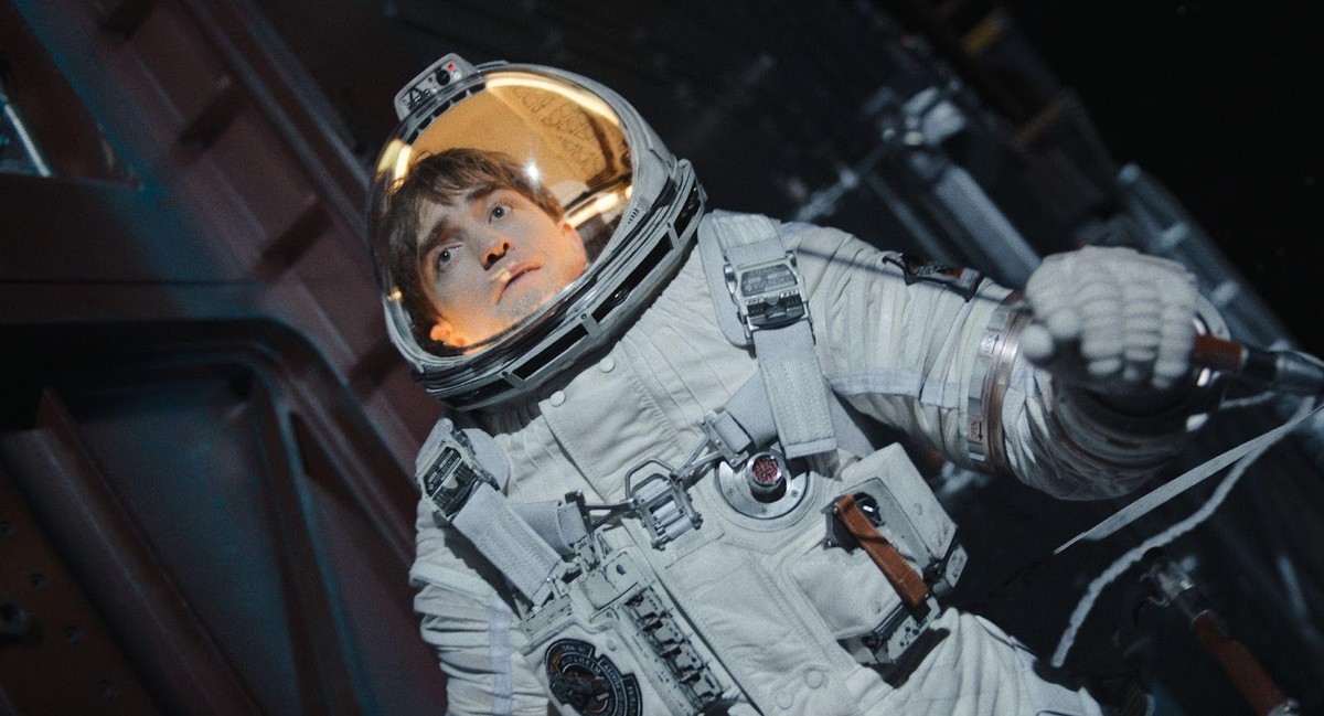 ‘Mickey 17’, do diretor de ‘Parasita’, traz Robert Pattinson como ...