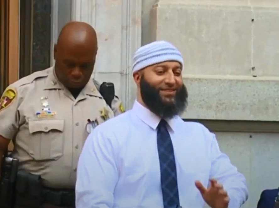 'Serial': Juíza anula condenação de americano preso por 23 anos em caso ...