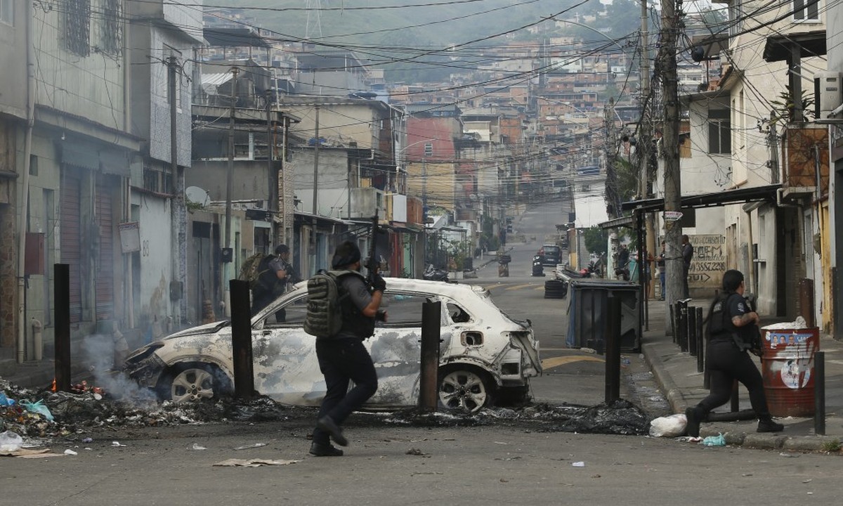 Regras para ações policiais em favelas do Rio são razoáveis