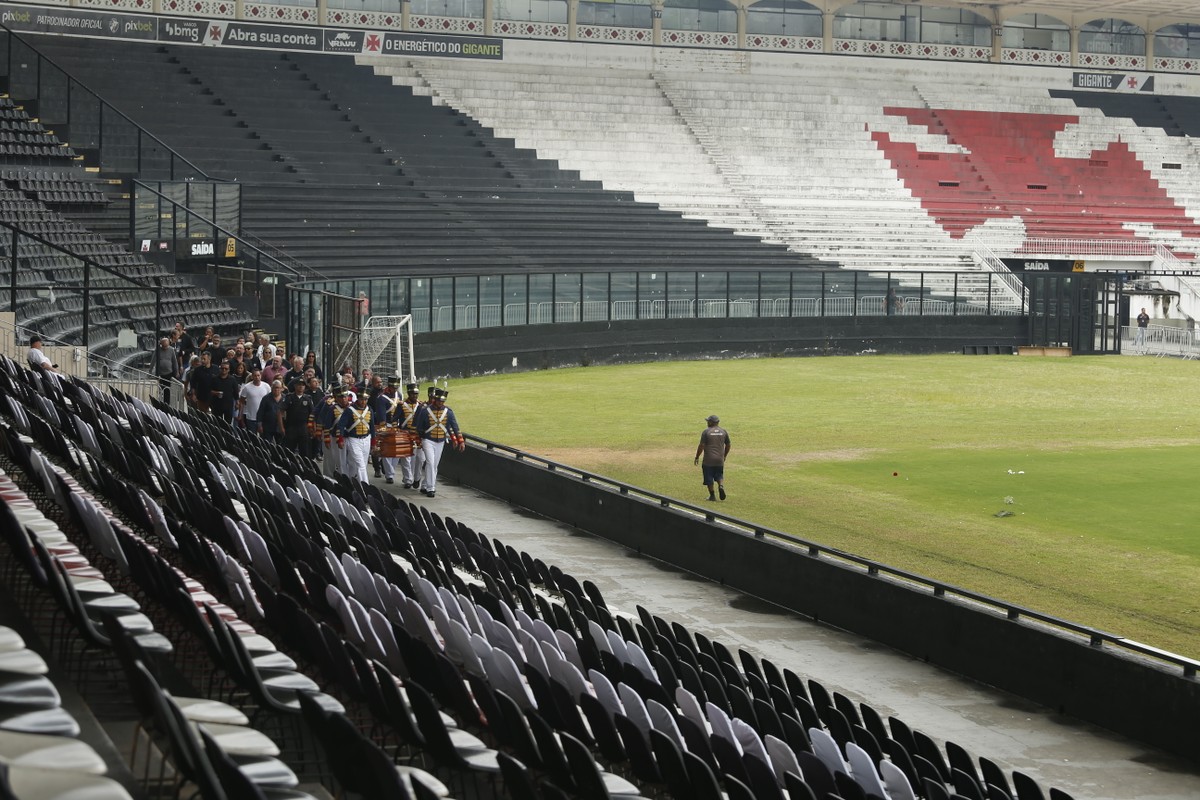 Vasco diz que receitas de sócio-torcedor e bilheteria cresceram em 2023