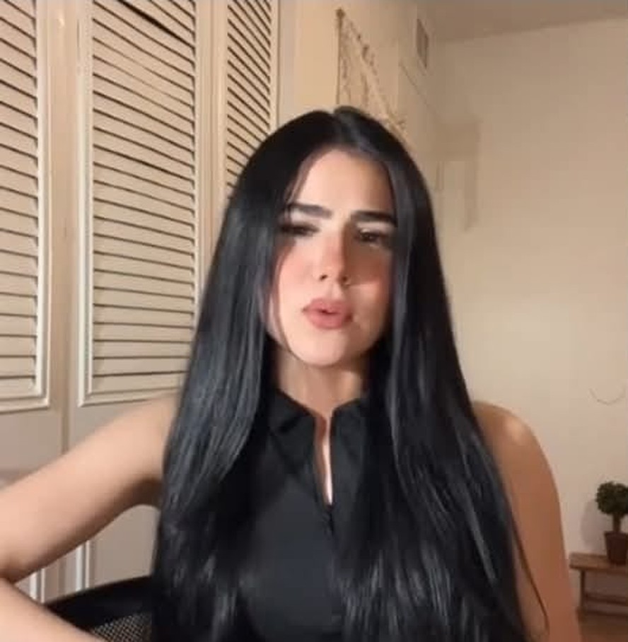 Jovem vai ao médico por cólicas e acaba dando à luz no mesmo dia ...