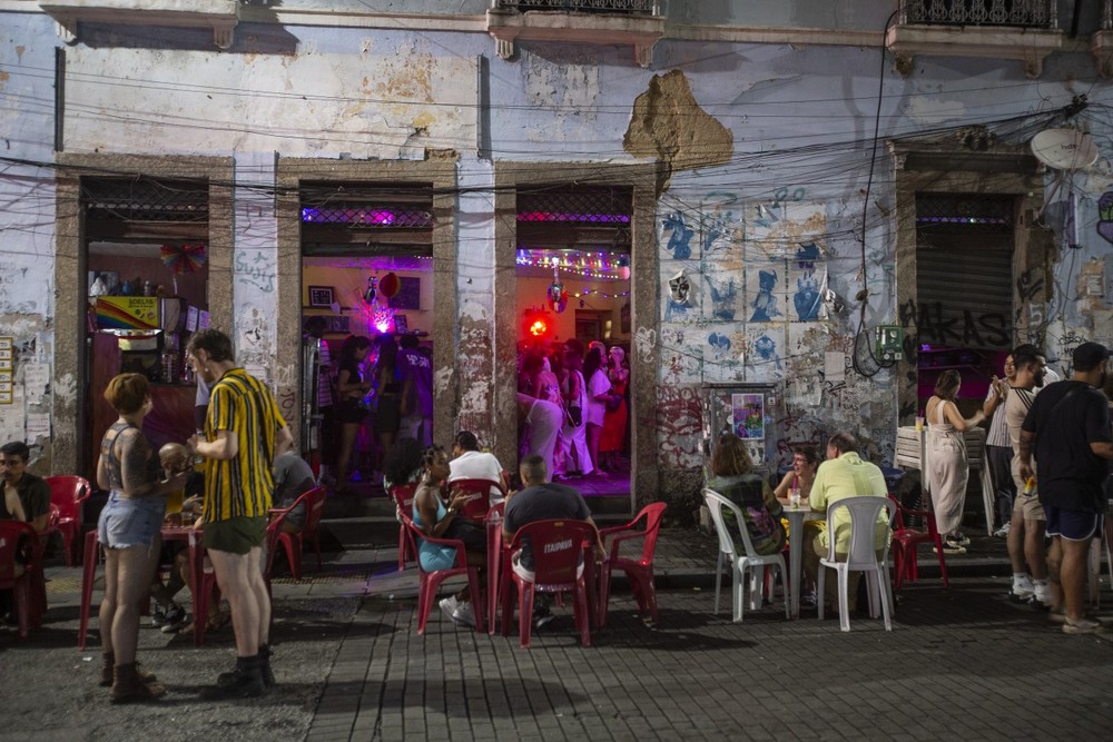 Ainda estamos aqui no carnaval: bailes, shows e festas para curtir até ...