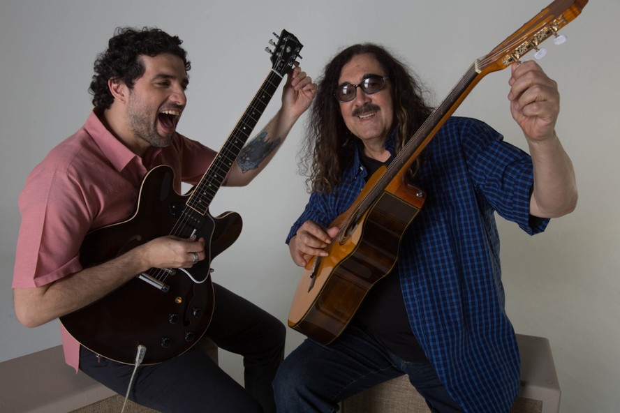 Davi Moraes faz dueto de nova canção com o pai, Moraes Moreira ...