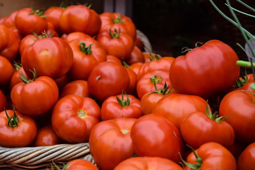 Preço dos alimentos básicos caem até 30% em cinco meses; confira