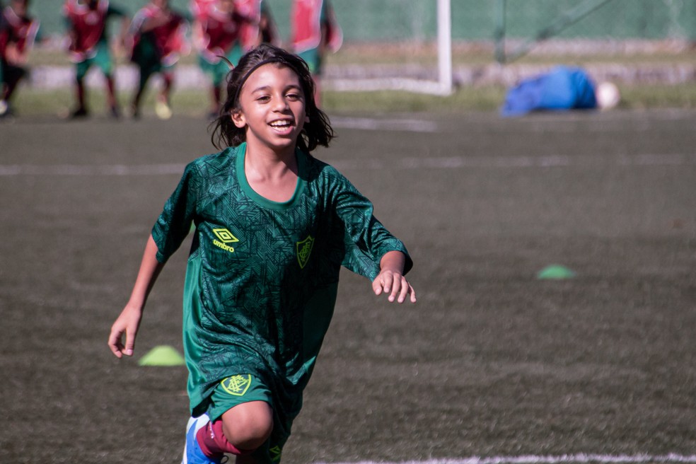 Marcelo visita Xerém e acompanha treino do filho caçula no Fluminense ...