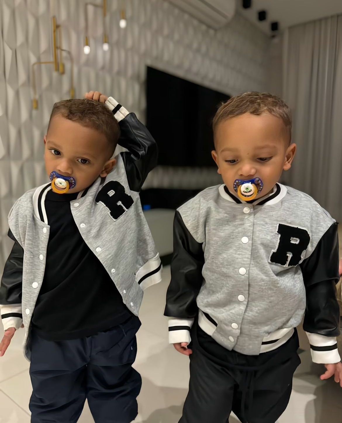 Aos 2 anos, filhos gêmeos de Rodrygo já treinam futebol: 'É instinto ...