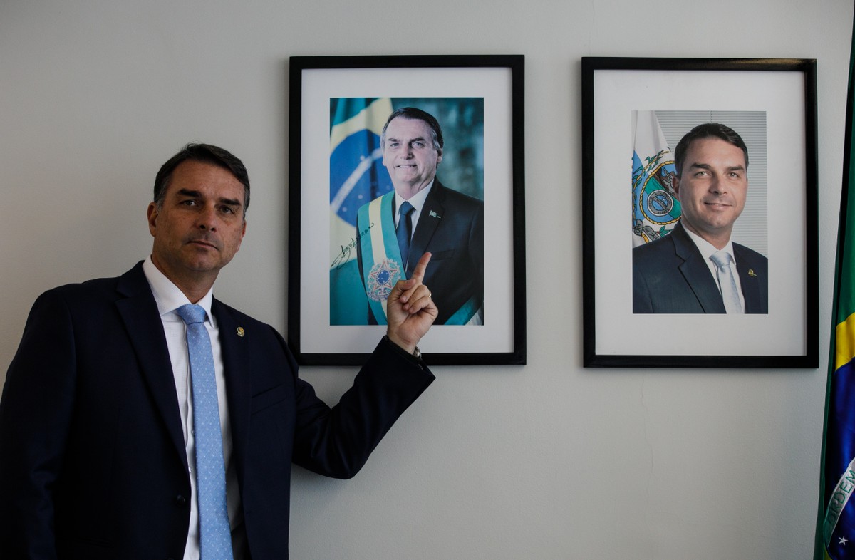 Flávio diz que Moraes proferiu voto pela condenação de Bolsonaro com ...
