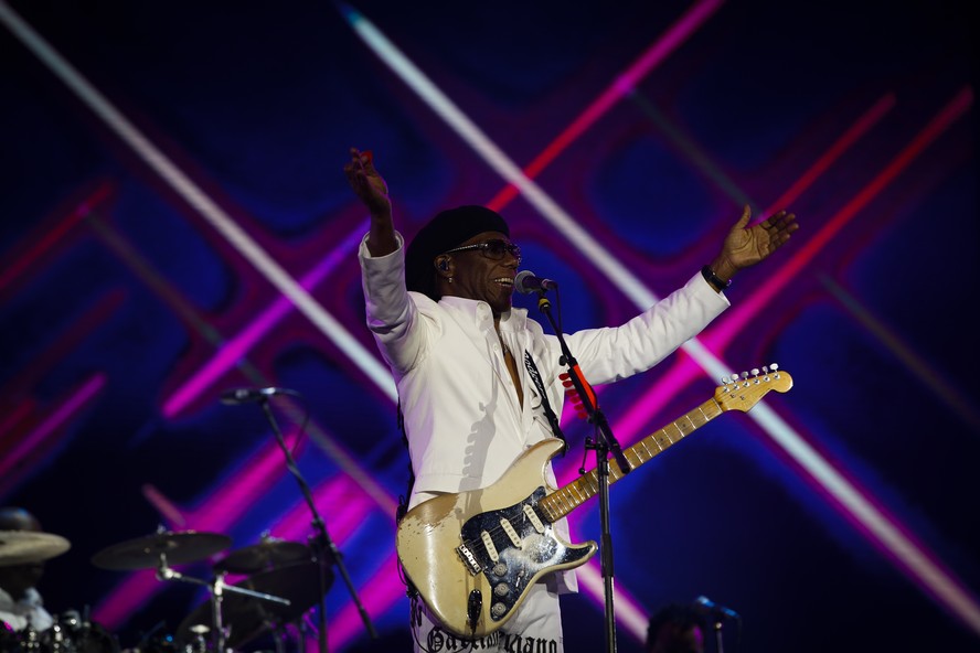 Nile Rodgers: 'Se olhar meu Instagram, sempre me ouvirá tocando samba'