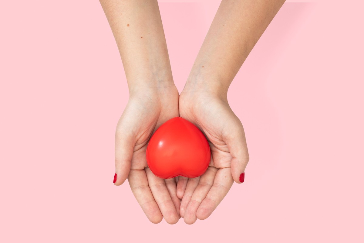 Professora da creche doa fígado para salvar a vida de ex-aluno nos ...