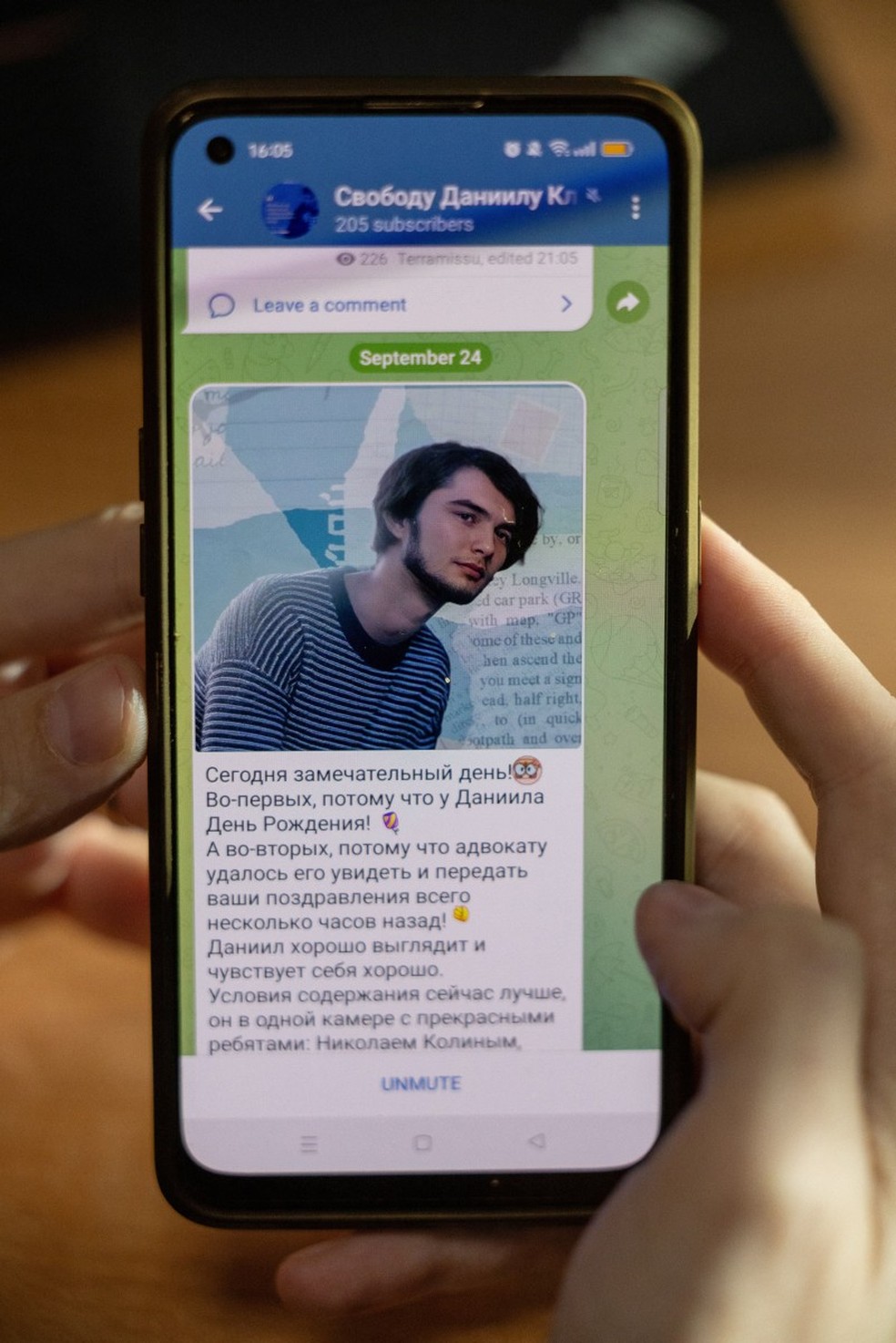 Professor russo é acusado de 'alta traição' e enfrenta décadas de ...