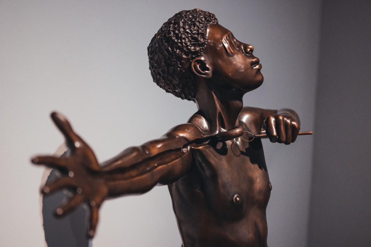 Exposição ‘Flávio Cerqueira - Um escultor de significados’ leva mais de ...