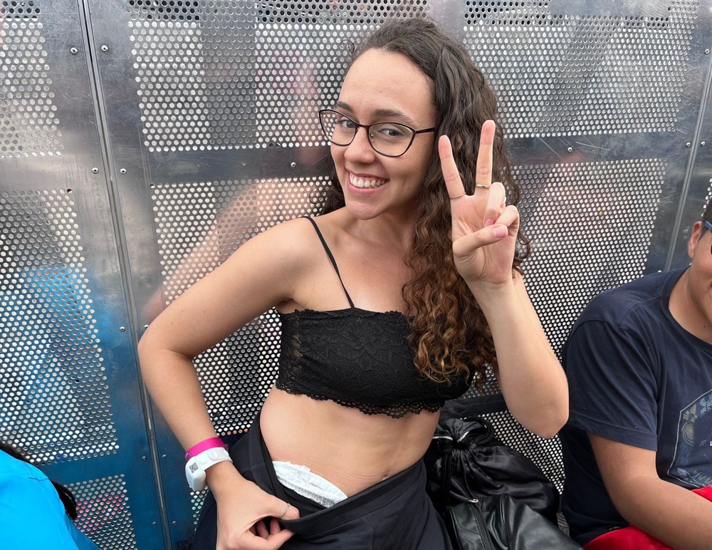 Coldplay no Rock in Rio: de fralda, fãs garantem lugar na grade e esperam por show digno de turnê