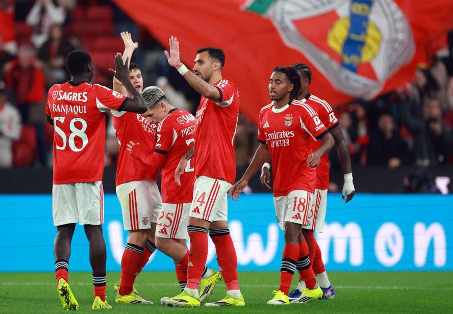 R$ 716 milhões: Benfica anuncia maior contrato da história do futebol ...