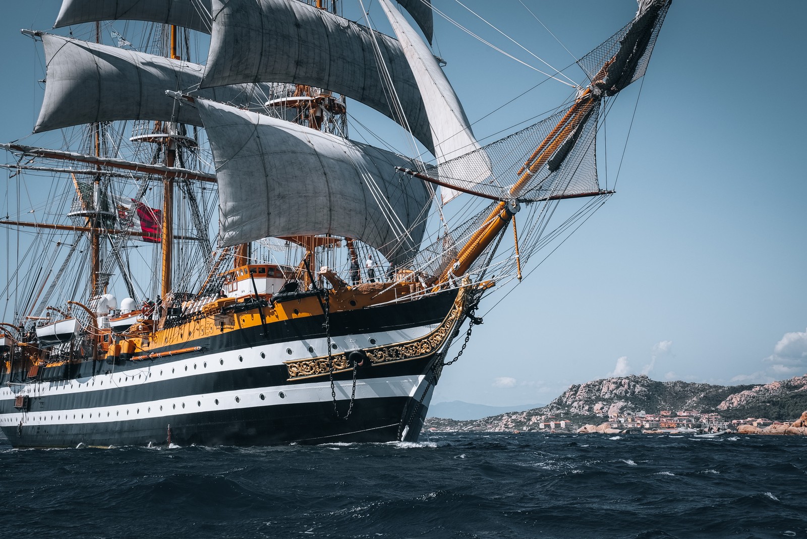 'Navio mais bonito do mundo' chega ao Brasil em outubro; saiba onde ...