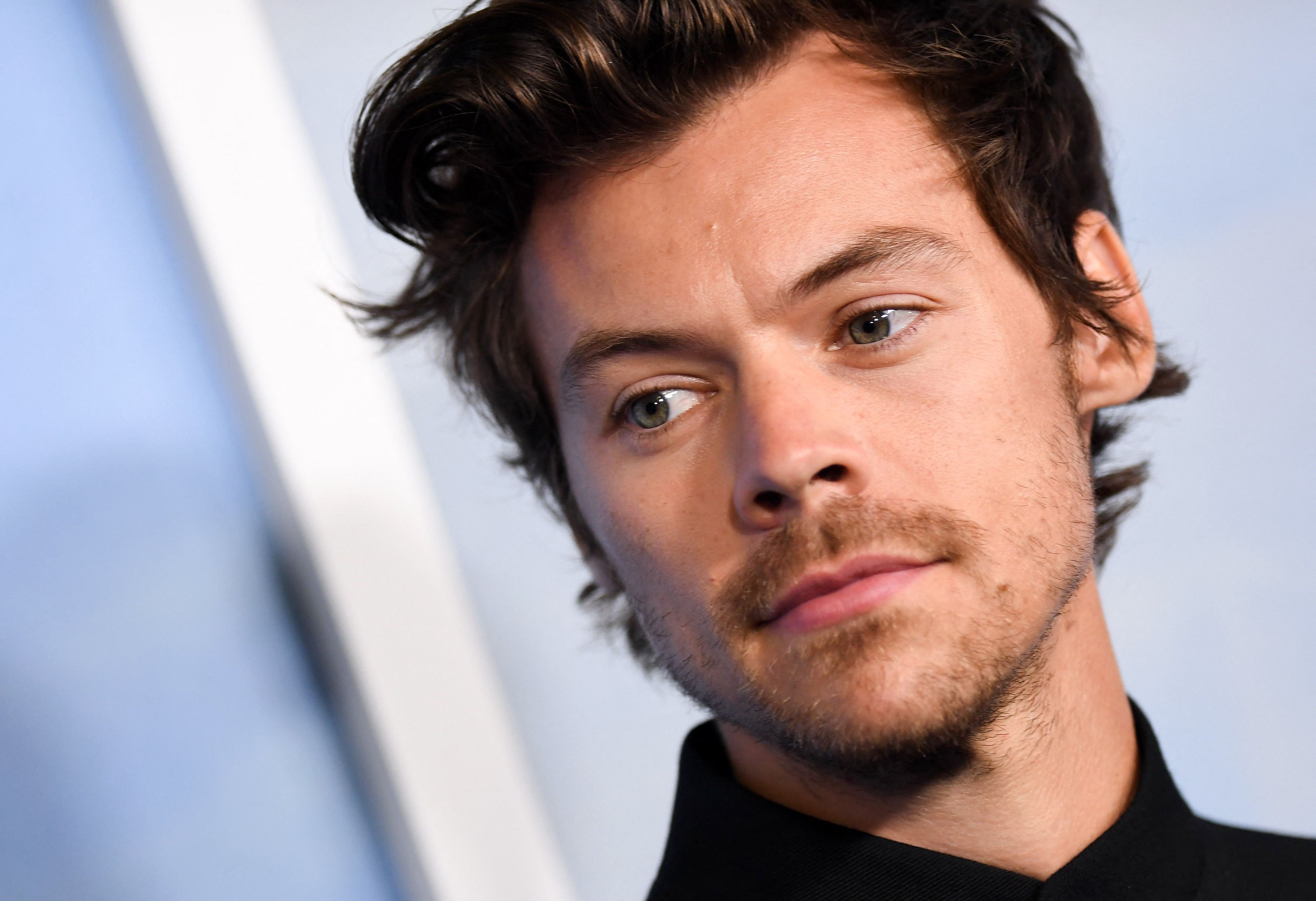 Harry Styles anuncia novo álbum 'Kiss all the time. Disco, occasionally ...