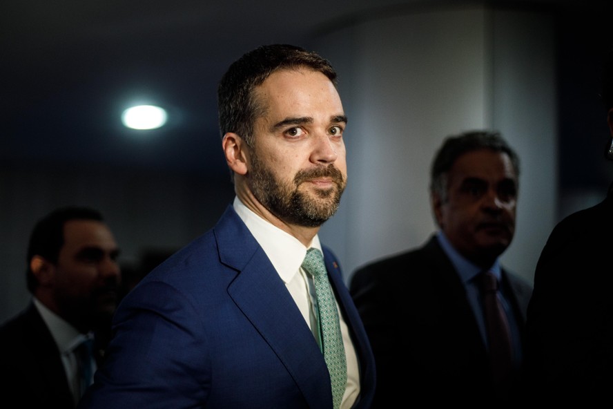 O desequilíbrio de Eduardo Leite