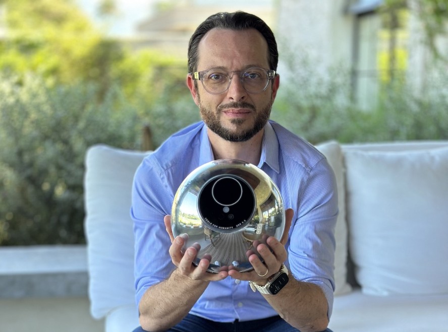 ‘World’: por que uma empresa 'paga' para 'escanear' olhos de ...