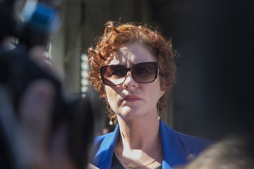 Coaf Indica Movimentação Suspeita Em Conta Vinculada A Carla Zambelli